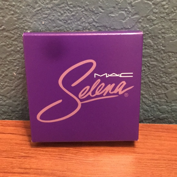 MAC Cosmetics | Makeup | Mac Selena Collection Powder Blush Dual | Poshmark